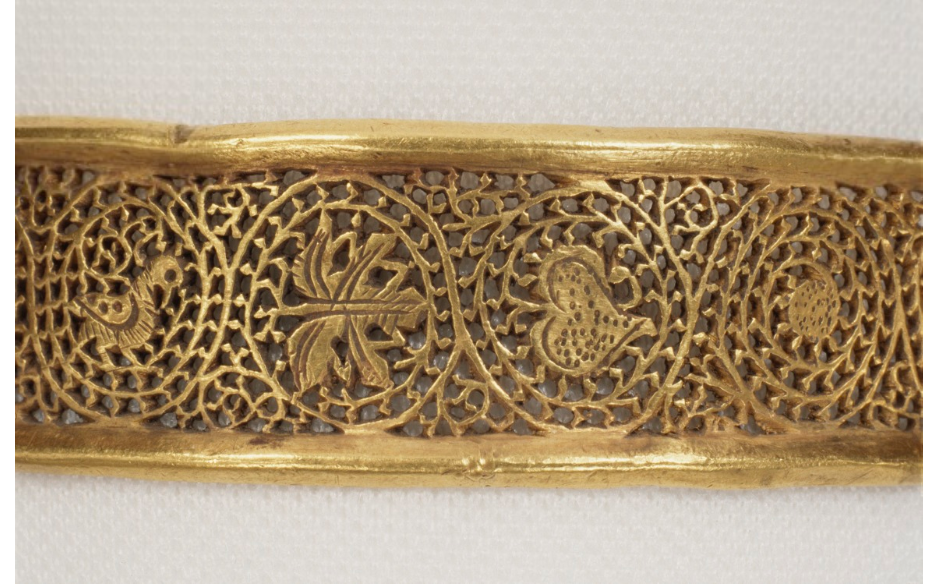 Roman bracelets, 4th century, from the Getty – Colors and Stones