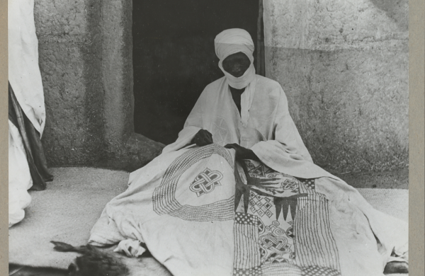 Hausa textiles. Art of Nigeria – Colors and Stones