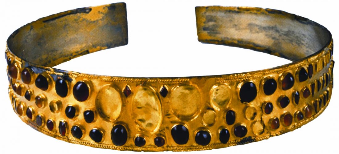 Migration Period – Black Sea region and Hunnic diadems – Colors and Stones