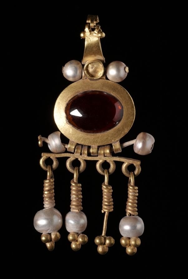 Parthian jewelry – an overview – Colors and Stones
