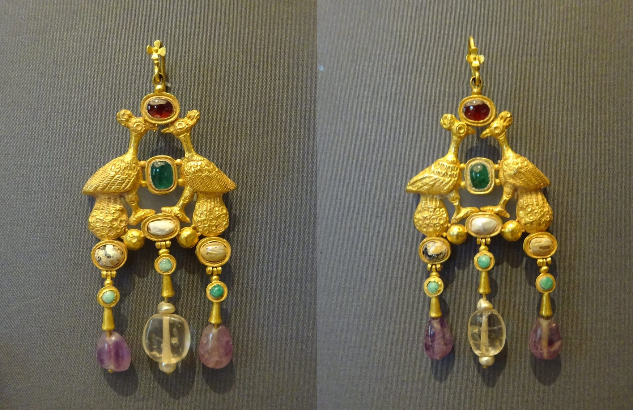 Byzantine jewelry, the most important pieces. Overview – Colors and Stones