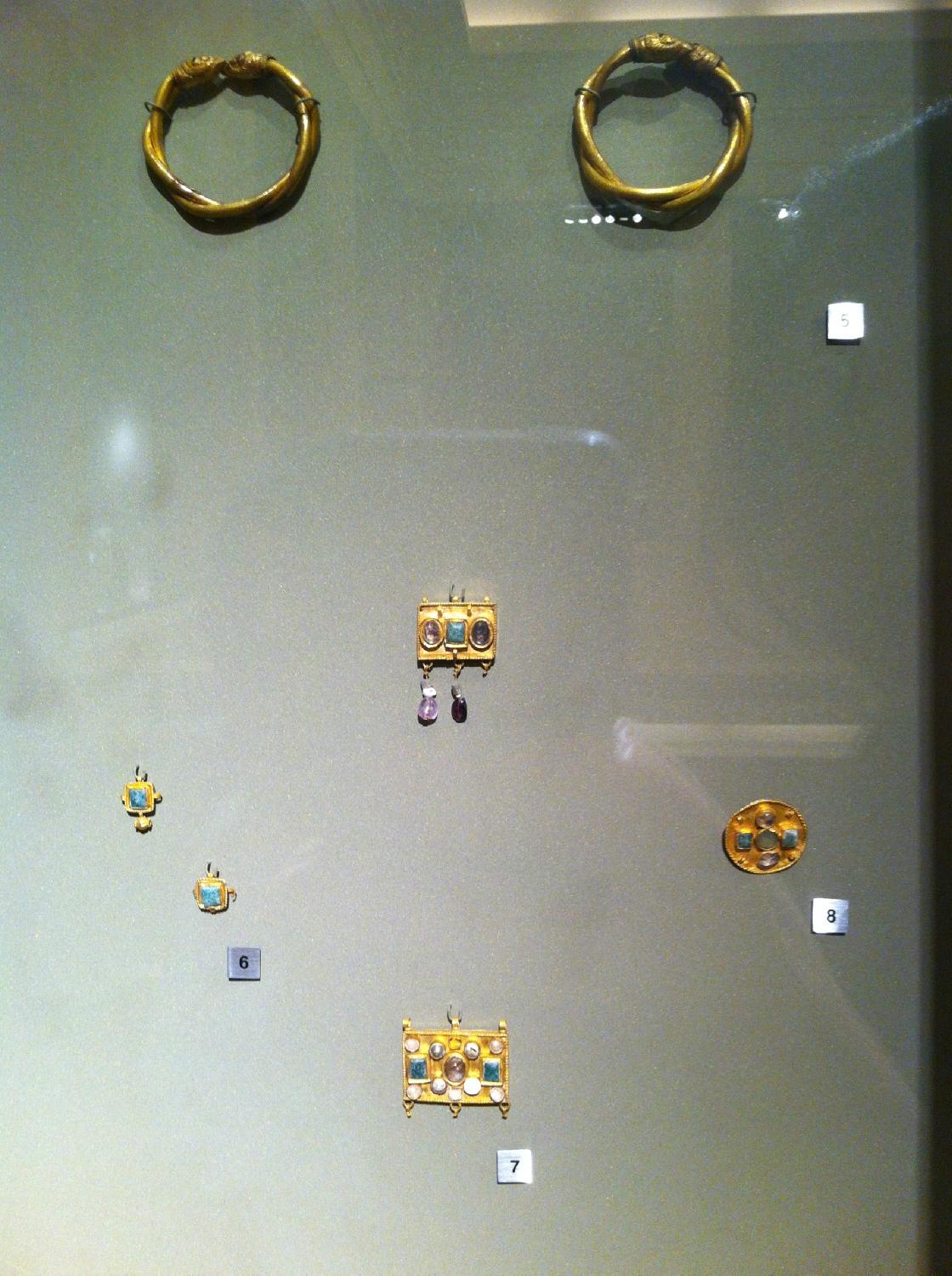 Byzantine jewelry, the most important pieces. Overview – COLORS & STONES