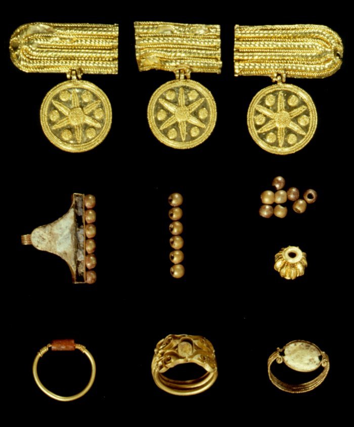 Jewelry of the Bronze Age Syria – Ebla, Mari, Qatna, Ugarit. – Colors ...