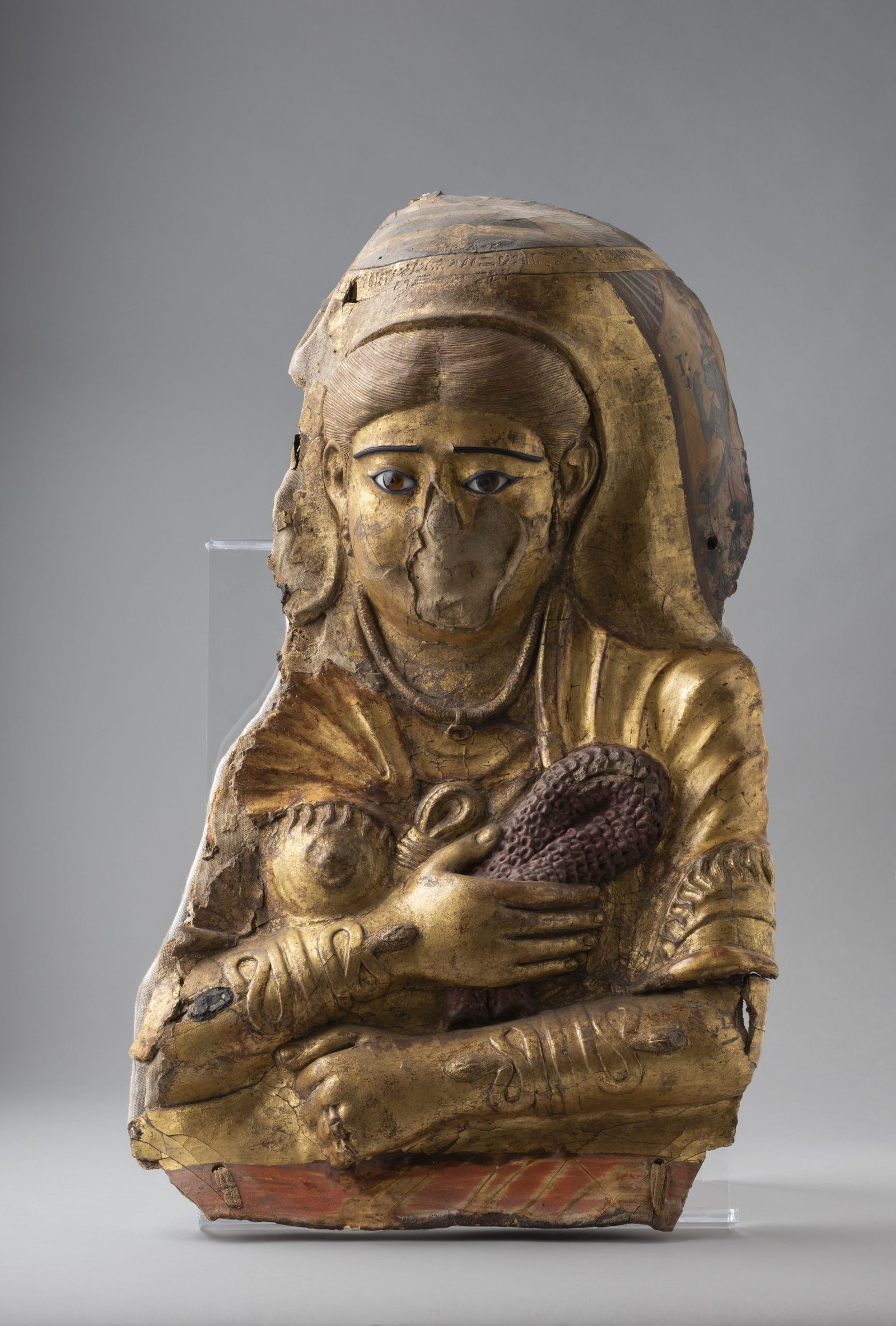 Golden mummies from Egypt with 3D jewelry – Colors and Stones